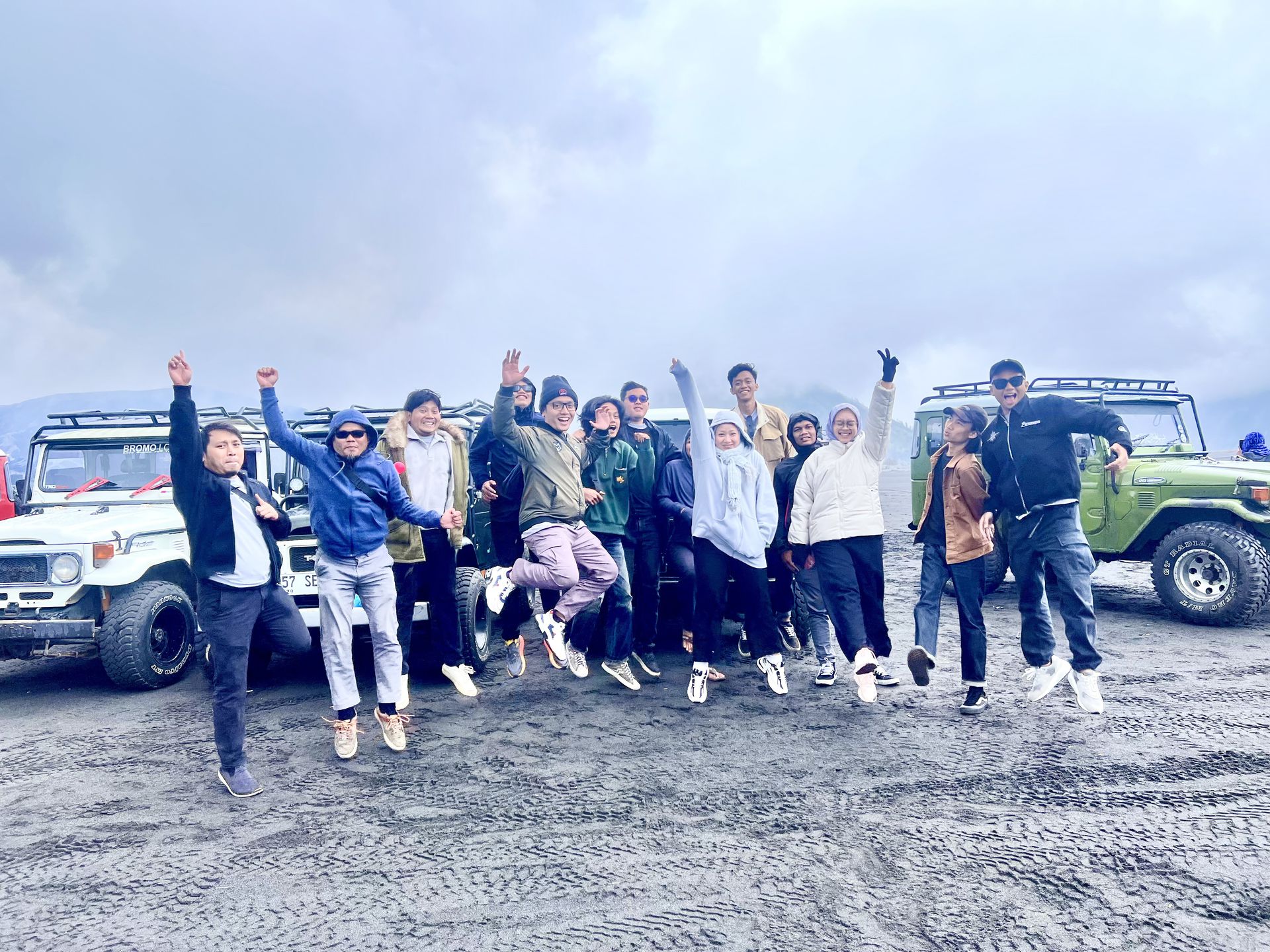 Jurnal Perjalanan Tim Alphasoft: Petualangan Seru ke Batu & Bromo! | ALPHASOFT